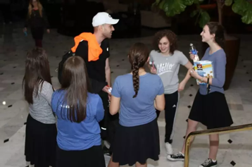 Day 2: What Inclusive Body Language Adds To A Conversation - informaled